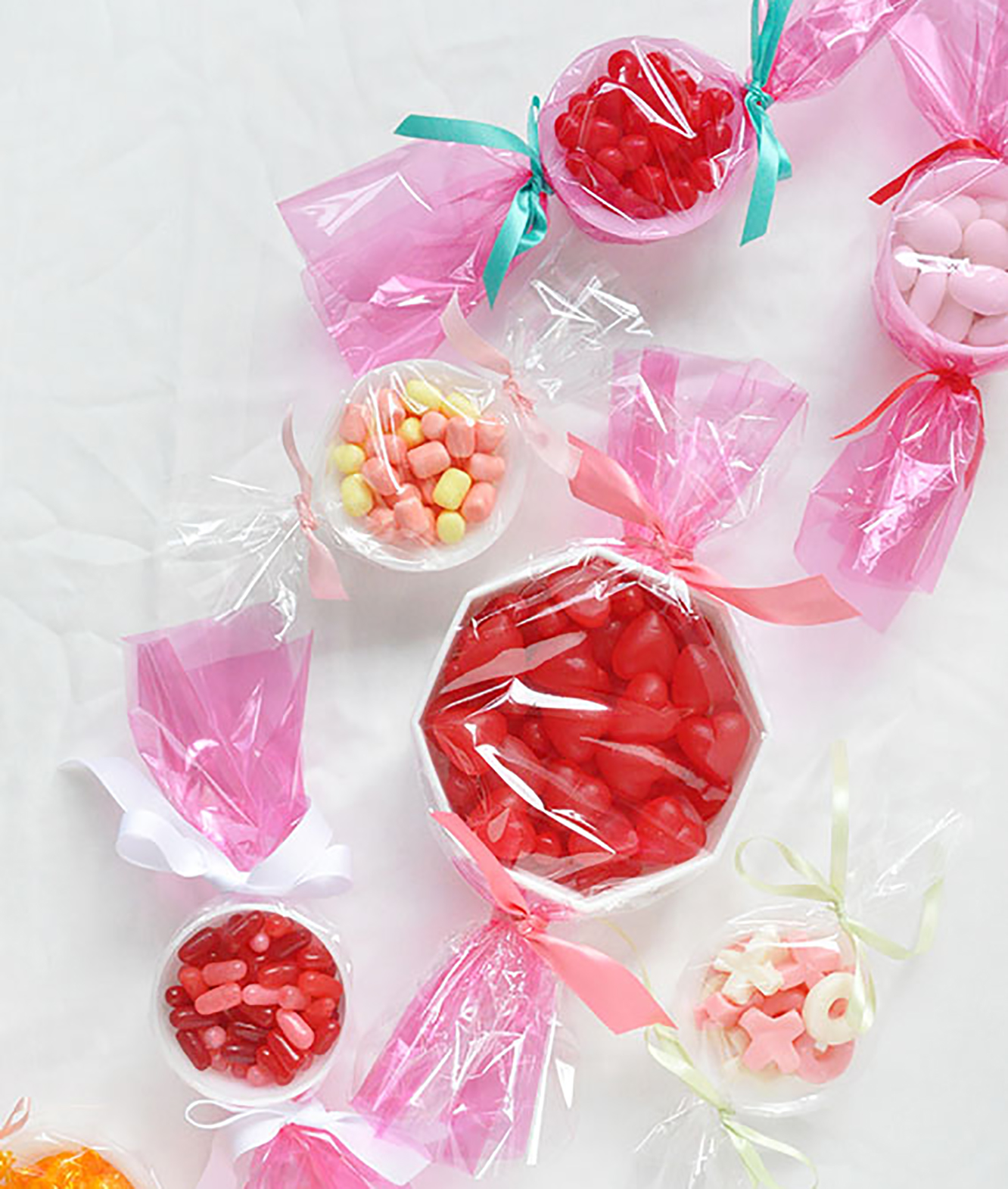 DIY Valentine’s Day Bonbon Bowls | Minted